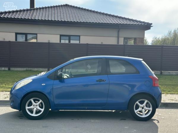 Toyota Yaris 2006 in Klaipeda, with an engine capacity of 1.00 L and mileage of 300 thousand km for 1150 €, photo 3 on AUTOMOTO.COM.LV