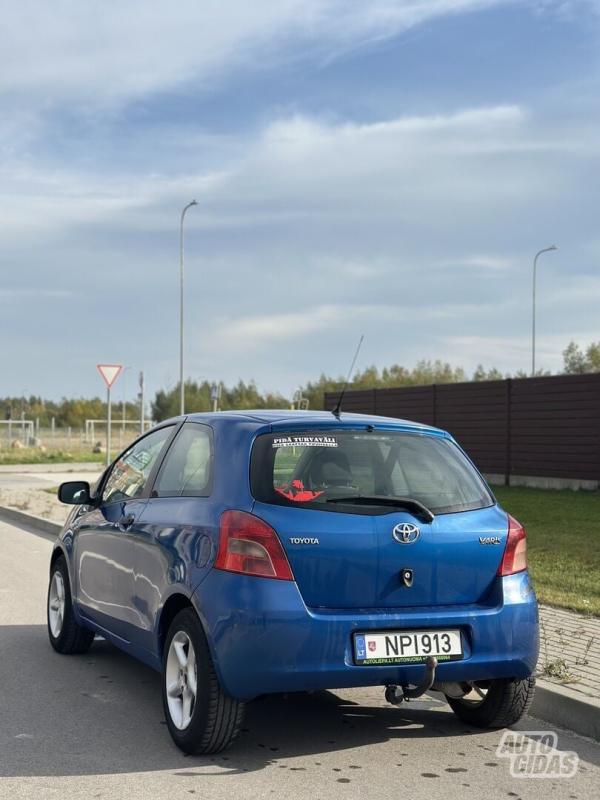 Toyota Yaris 2006 in Klaipeda, with an engine capacity of 1.00 L and mileage of 300 thousand km for 1150 €, photo 4 on AUTOMOTO.COM.LV