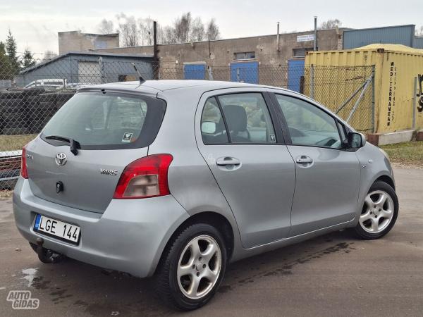 Toyota Yaris 2007 Šilutė, ar dzinēja tilpumu 1.40 L un nobraukumu 250 tūkst. km par 2500 €, foto 6 vietnē AUTOMOTO.COM.LV
