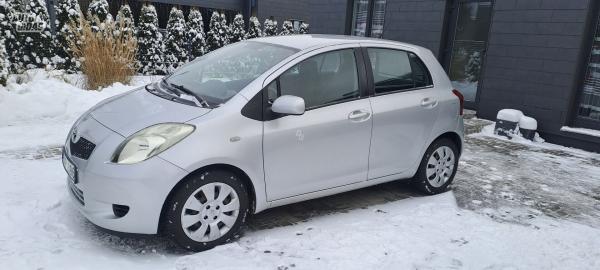 Toyota Yaris 2007 in Vilnius, with an engine capacity of 1.30 L and mileage of 191 thousand km for 2550 €, photo 1 on AUTOMOTO.COM.LV