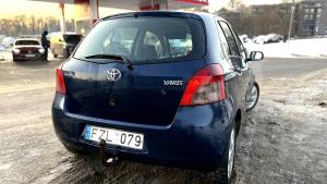 Toyota Yaris 2007 Viļņa, ar dzinēja tilpumu 1.40 L un nobraukumu 301 tūkst. km par 2200 €, foto 4 vietnē AUTOMOTO.COM.LV