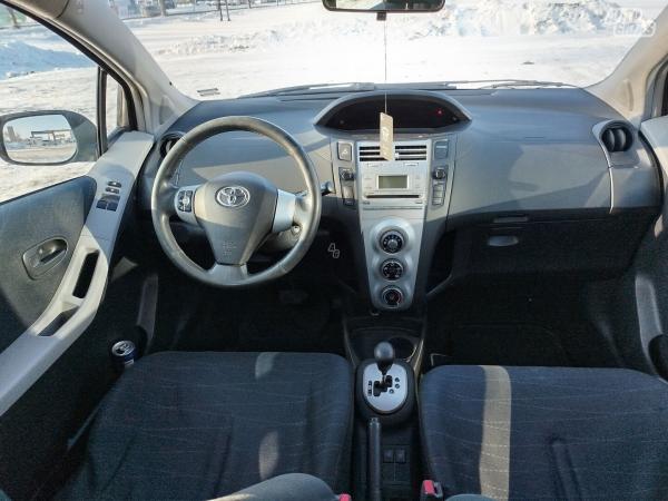 Toyota Yaris 2007 Šauļi, ar dzinēja tilpumu 1.40 L un nobraukumu 1 tūkst. km par 1850 €, foto 6 vietnē AUTOMOTO.COM.LV