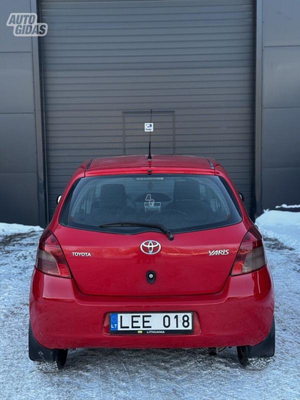 Toyota Yaris 2007 in Klaipeda, with an engine capacity of 1.40 L and mileage of 205 thousand km for 2200 €, photo 3 on AUTOMOTO.COM.LV