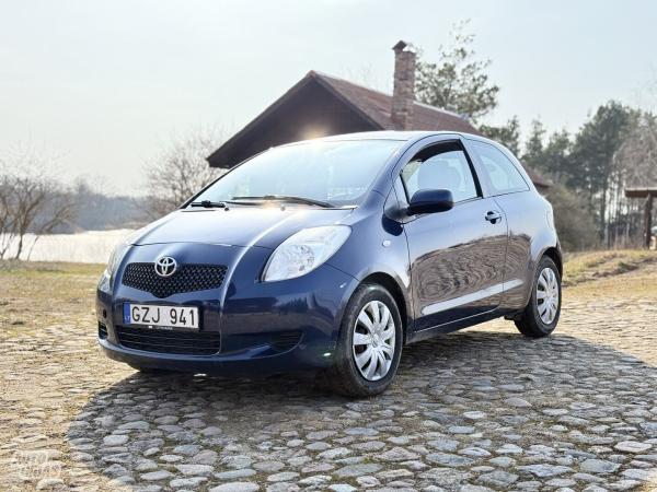 Toyota Yaris 2007 Viļņa, ar dzinēja tilpumu 1.40 L un nobraukumu 270 tūkst. km par 1550 €, foto 1 vietnē AUTOMOTO.COM.LV