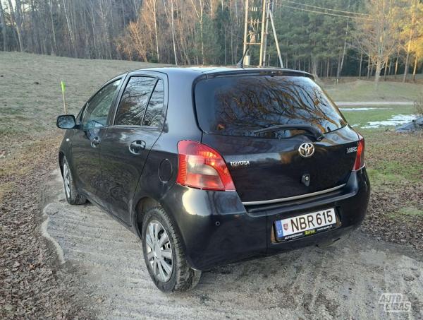 Toyota Yaris 2007 in Vilnius, with an engine capacity of 1.40 L and mileage of 227 thousand km for 2000 €, photo 2 on AUTOMOTO.COM.LV