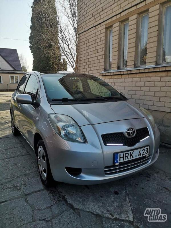 Toyota Yaris 2007 Gargždai, ar dzinēja tilpumu 1.00 L un nobraukumu 143 tūkst. km par 2100 €, foto 1 vietnē AUTOMOTO.COM.LV