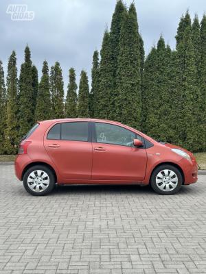 Toyota Yaris 2007 in Vilnius, with an engine capacity of 1.40 L and mileage of 268 thousand km for 1950 €, photo 12 on AUTOMOTO.COM.LV