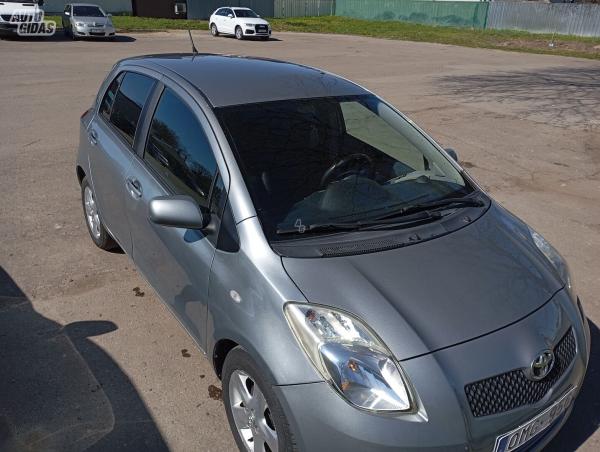 Toyota Yaris 2007 Kauņa, ar dzinēja tilpumu 1.30 L un nobraukumu 270 tūkst. km par 2450 €, foto 2 vietnē AUTOMOTO.COM.LV