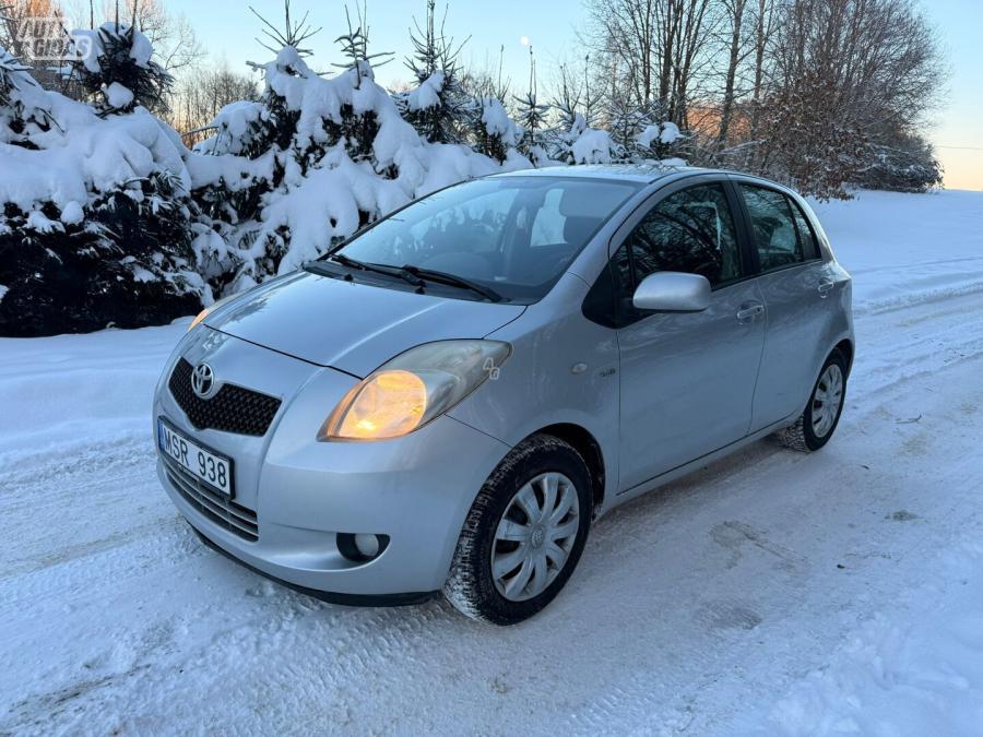 Toyota Yaris 2007 Viļņa, ar dzinēja tilpumu 1.40 L un nobraukumu 190 tūkst. km par 2650 €, foto 3 vietnē AUTOMOTO.COM.LV