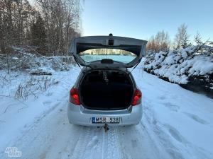 Toyota Yaris 2007 Viļņa, ar dzinēja tilpumu 1.40 L un nobraukumu 190 tūkst. km par 2650 €, foto 5 vietnē AUTOMOTO.COM.LV