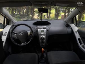 Toyota Yaris 2007 Viļņa, ar dzinēja tilpumu 1.00 L un nobraukumu 151 tūkst. km par 1490 €, foto 15 vietnē AUTOMOTO.COM.LV