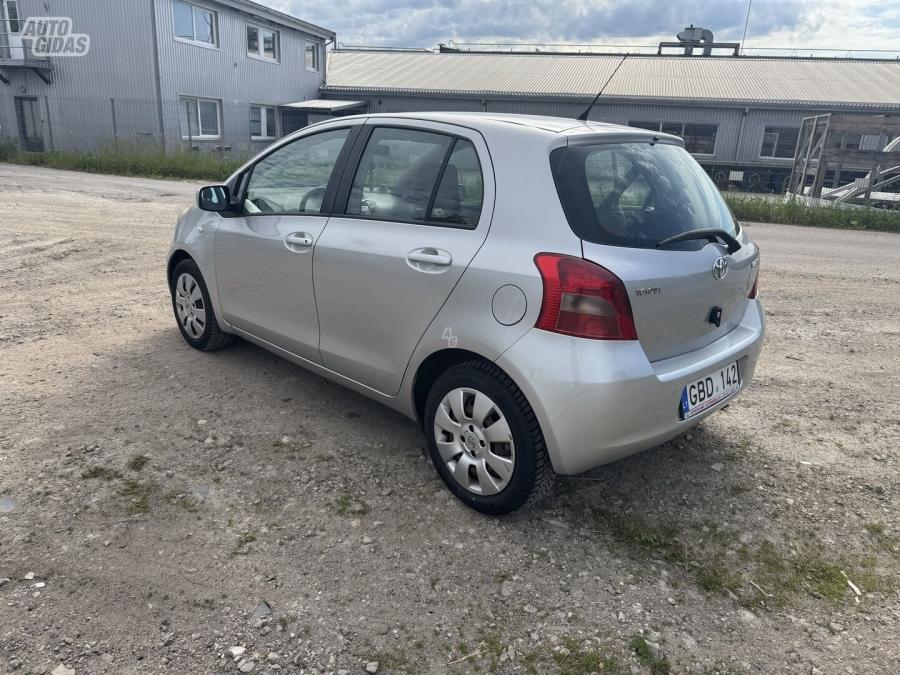 Toyota Yaris 2007 in Vilnius, with an engine capacity of 1.30 L and mileage of 145 thousand km for 2650 €, photo 7 on AUTOMOTO.COM.LV