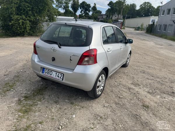 Toyota Yaris 2007 Viļņa, ar dzinēja tilpumu 1.30 L un nobraukumu 145 tūkst. km par 2650 €, foto 7 vietnē AUTOMOTO.COM.LV