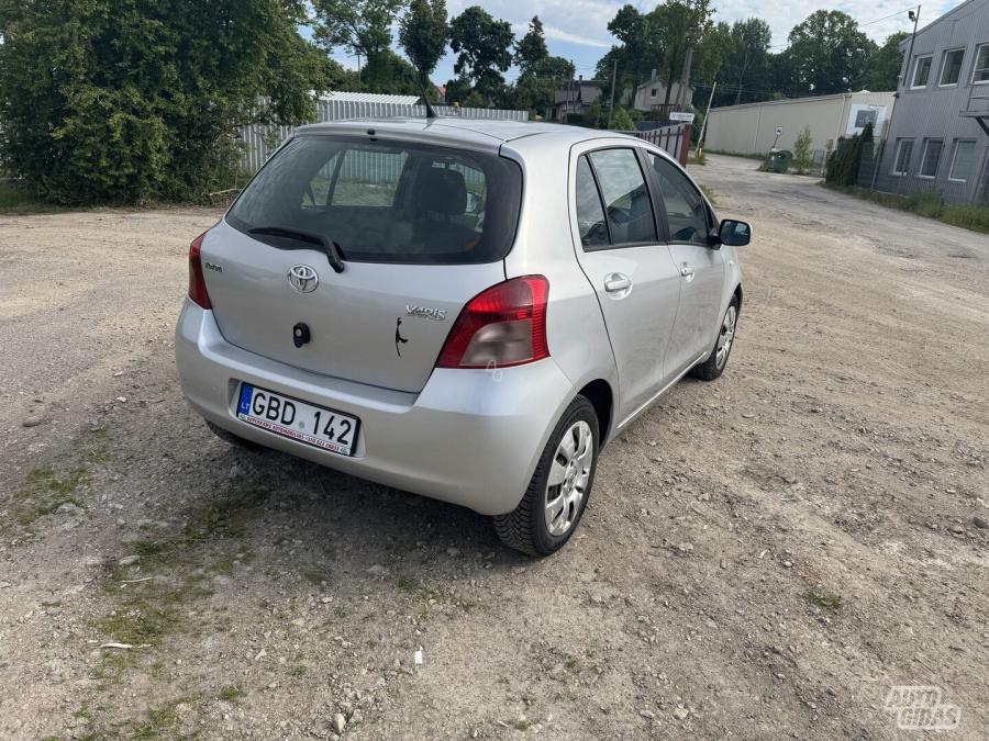 Toyota Yaris 2007 in Vilnius, with an engine capacity of 1.30 L and mileage of 145 thousand km for 2650 €, photo 8 on AUTOMOTO.COM.LV