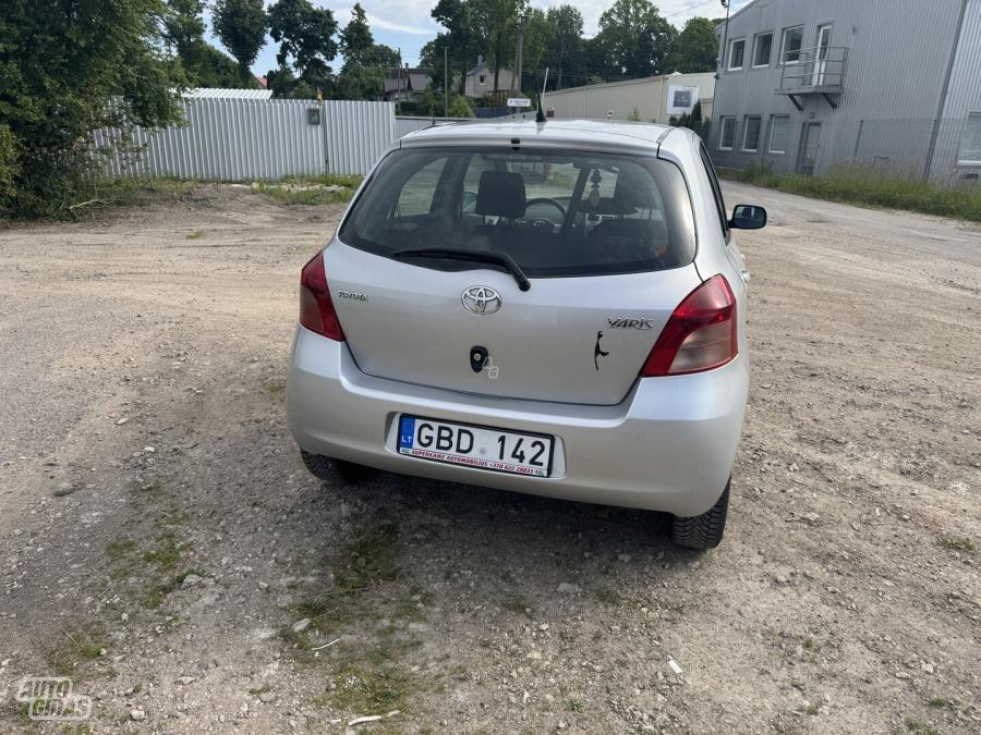 Toyota Yaris 2007 in Vilnius, with an engine capacity of 1.30 L and mileage of 145 thousand km for 2650 €, photo 9 on AUTOMOTO.COM.LV