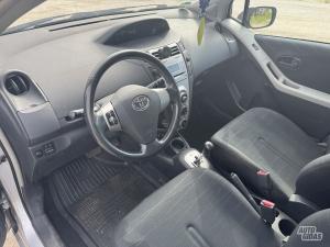 Toyota Yaris 2007 in Vilnius, with an engine capacity of 1.30 L and mileage of 145 thousand km for 2650 €, photo 13 on AUTOMOTO.COM.LV