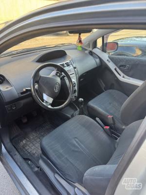 Toyota Yaris 2007 Kauņa, ar dzinēja tilpumu 1.40 L un nobraukumu 350 tūkst. km par 850 €, foto 6 vietnē AUTOMOTO.COM.LV