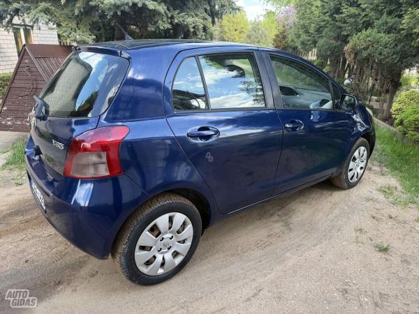 Toyota Yaris 2007 in Vilnius, with an engine capacity of 1.00 L and mileage of 151 thousand km for 1450 €, photo 1 on AUTOMOTO.COM.LV