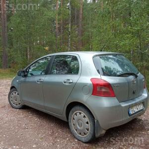 Toyota Yaris 2007 Daugavpils, ar dzinēja tilpumu 1.40 L un nobraukumu 257 tūkst. km par 1000 €, foto 6 vietnē AUTOMOTO.COM.LV