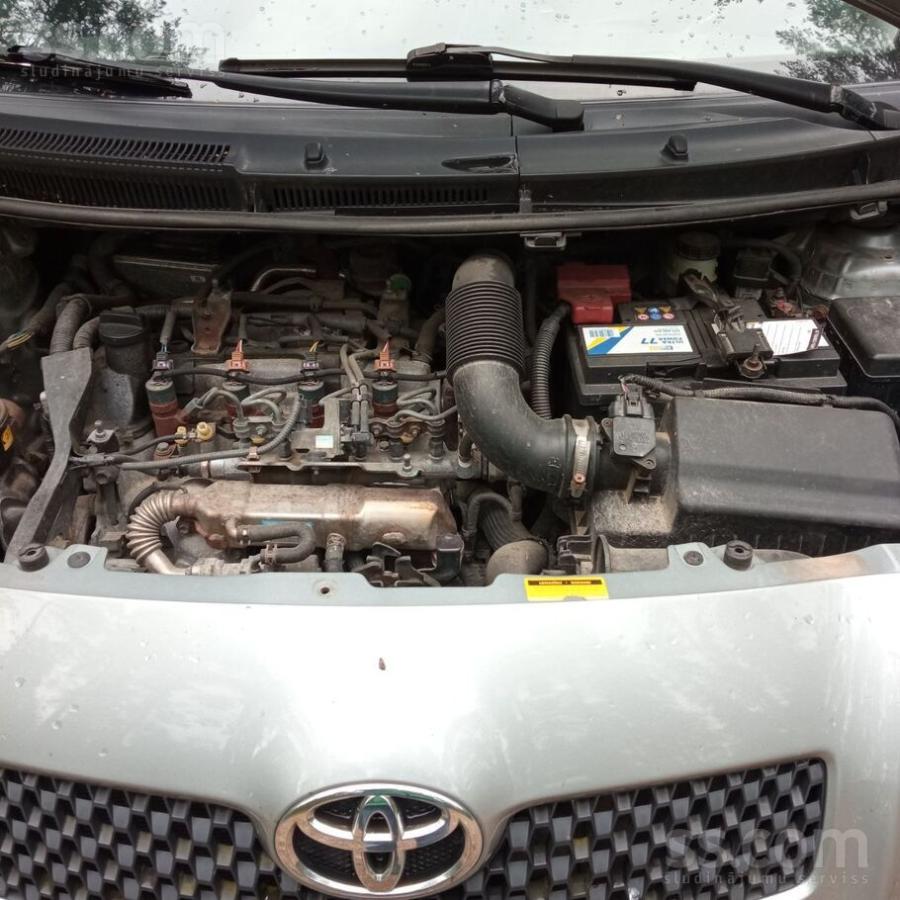 Toyota Yaris 2007 Daugavpils, ar dzinēja tilpumu 1.40 L un nobraukumu 257 tūkst. km par 1000 €, foto 8 vietnē AUTOMOTO.COM.LV