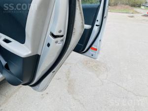 Toyota Yaris 2007 Rīga, ar dzinēja tilpumu 1.40 L un nobraukumu 235 tūkst. km par 800 €, foto 8 vietnē AUTOMOTO.COM.LV