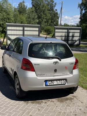 Toyota Yaris 2007 in Riga, with an engine capacity of 1.30 L and mileage of 342 thousand km for 800 €, photo 7 on AUTOMOTO.COM.LV