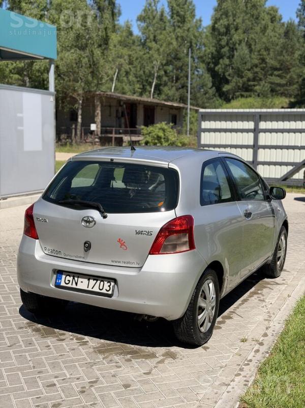 Toyota Yaris 2007 in Riga, with an engine capacity of 1.30 L and mileage of 342 thousand km for 800 €, photo 7 on AUTOMOTO.COM.LV