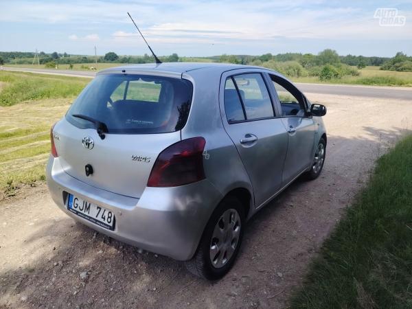 Toyota Yaris 2007 in Ukmerge, with an engine capacity of 1.40 L and mileage of 297 thousand km for 1650 €, photo 5 on AUTOMOTO.COM.LV