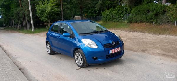 Toyota Yaris 2007 in Mazeikiai, with an engine capacity of 1.40 L and mileage of 201 thousand km for 2750 €, photo 2 on AUTOMOTO.COM.LV
