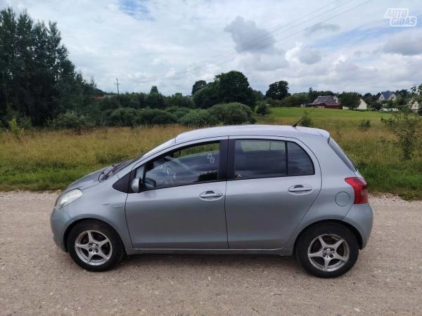 Toyota Yaris 2007 in Ukmerge, with an engine capacity of 1.40 L and mileage of 268 thousand km for 1600 €, photo 4 on AUTOMOTO.COM.LV