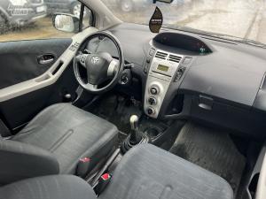 Toyota Yaris 2007 Šauļi, ar dzinēja tilpumu 1.40 L un nobraukumu 0 tūkst. km par 799 €, foto 15 vietnē AUTOMOTO.COM.LV