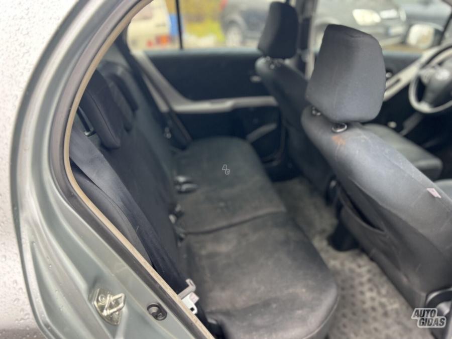 Toyota Yaris 2007 Šauļi, ar dzinēja tilpumu 1.40 L un nobraukumu 0 tūkst. km par 799 €, foto 16 vietnē AUTOMOTO.COM.LV
