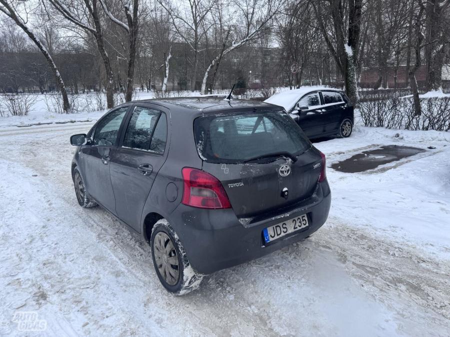 Toyota Yaris 2008 Klaipėda, ar dzinēja tilpumu 1.40 L un nobraukumu 267 tūkst. km par 1650 €, foto 6 vietnē AUTOMOTO.COM.LV