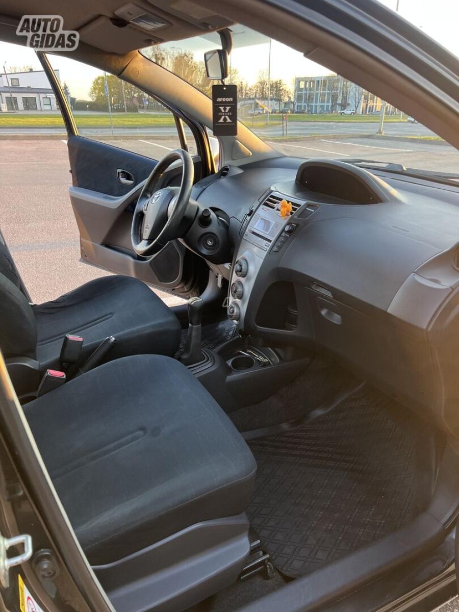 Toyota Yaris 2008 in Kaunas, with an engine capacity of 1.40 L and mileage of 265 thousand km for 1000 €, photo 16 on AUTOMOTO.COM.LV