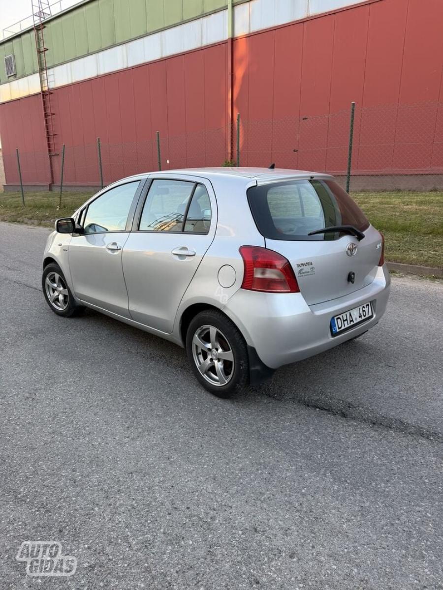 Toyota Yaris 2008 Klaipėda, ar dzinēja tilpumu 1.40 L un nobraukumu 210 tūkst. km par 1700 €, foto 6 vietnē AUTOMOTO.COM.LV