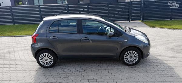 Toyota Yaris 2008 in Mazeikiai, with an engine capacity of 1.40 L and mileage of 247 thousand km for 2950 €, photo 5 on AUTOMOTO.COM.LV