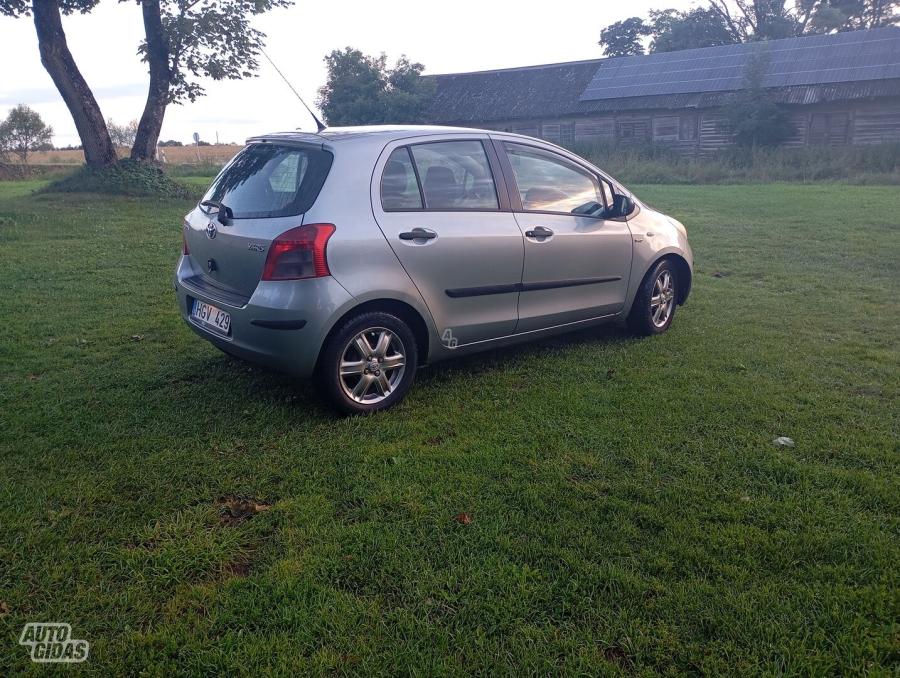 Toyota Yaris 2008 Ukmergė, ar dzinēja tilpumu 1.40 L un nobraukumu 0 tūkst. km par 1350 €, foto 5 vietnē AUTOMOTO.COM.LV