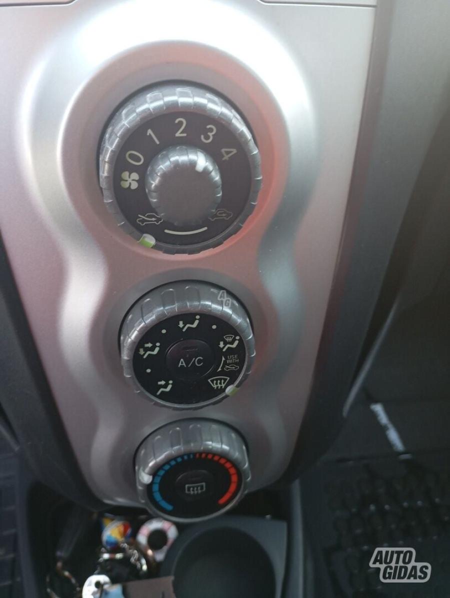 Toyota Yaris 2008 Ukmergė, ar dzinēja tilpumu 1.40 L un nobraukumu 0 tūkst. km par 1350 €, foto 8 vietnē AUTOMOTO.COM.LV