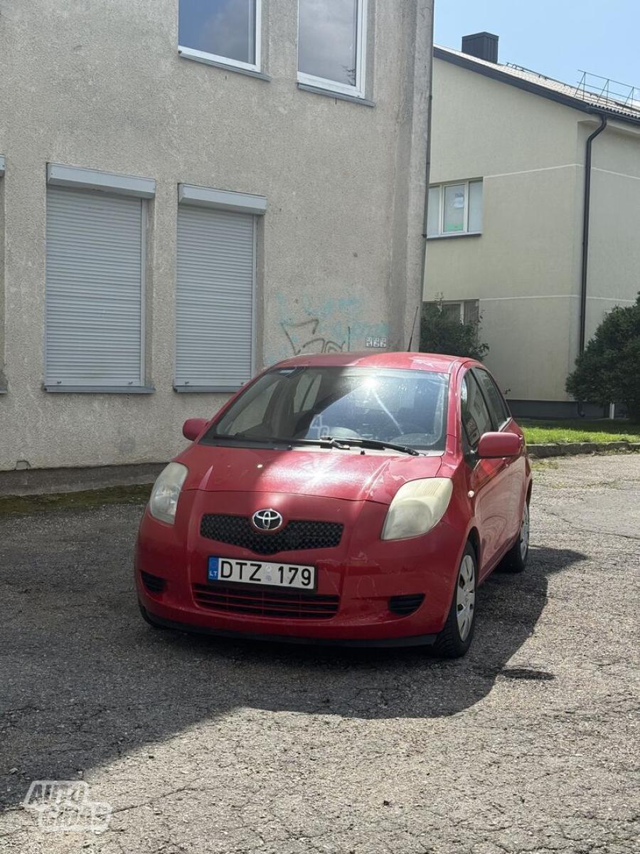 Toyota Yaris 2008 in Joniskis, with an engine capacity of 1.30 L and mileage of 191 thousand km for 1700 €, photo 1 on AUTOMOTO.COM.LV