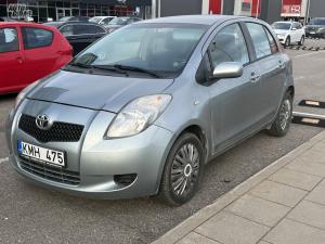 Toyota Yaris 2008 Viļņa, ar dzinēja tilpumu 1.40 L un nobraukumu 140 tūkst. km par 1950 €, foto  vietnē AUTOMOTO.COM.LV