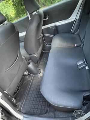 Toyota Yaris 2009 Panevēža, ar dzinēja tilpumu 1.30 L un nobraukumu 221 tūkst. km par 2700 €, foto 7 vietnē AUTOMOTO.COM.LV