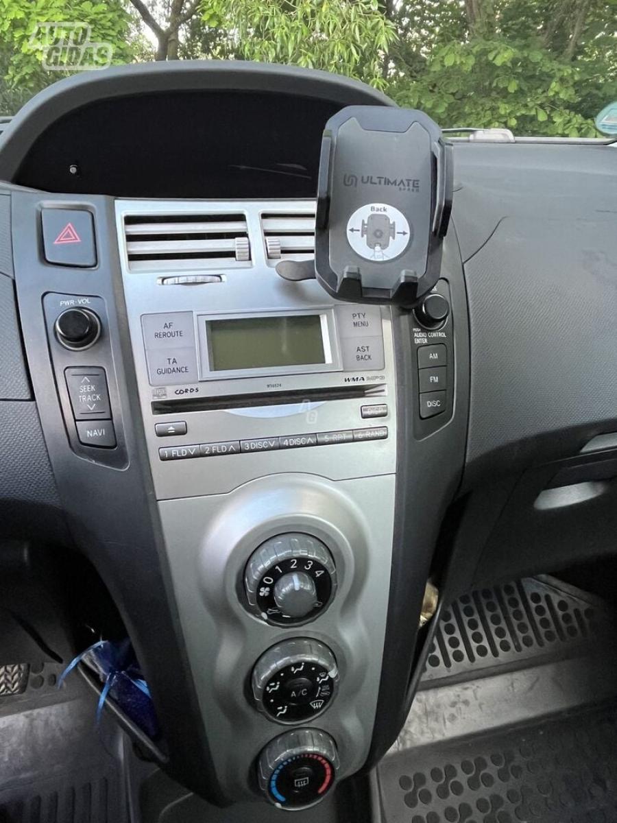 Toyota Yaris 2009 Panevēža, ar dzinēja tilpumu 1.30 L un nobraukumu 221 tūkst. km par 2700 €, foto 9 vietnē AUTOMOTO.COM.LV