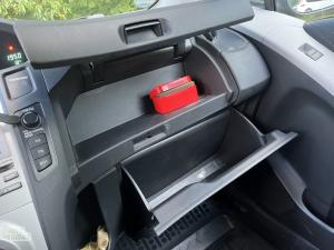 Toyota Yaris 2009 Panevēža, ar dzinēja tilpumu 1.30 L un nobraukumu 221 tūkst. km par 2700 €, foto 13 vietnē AUTOMOTO.COM.LV