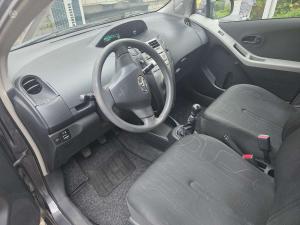 Toyota Yaris 2009 in Kaunas, with an engine capacity of 1.33 L and mileage of 136 thousand km for 3500 €, photo 7 on AUTOMOTO.COM.LV
