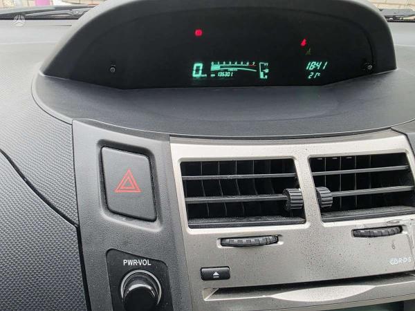 Toyota Yaris 2009 Kauņa, ar dzinēja tilpumu 1.33 L un nobraukumu 136 tūkst. km par 3500 €, foto 7 vietnē AUTOMOTO.COM.LV