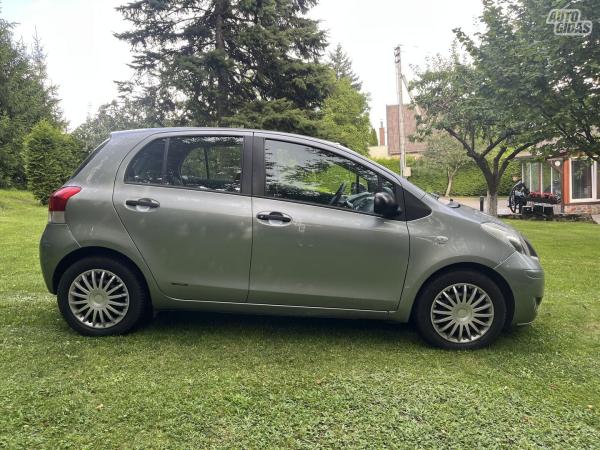 Toyota Yaris 2009 Trakai, ar dzinēja tilpumu 1.30 L un nobraukumu 125 tūkst. km par 1890 €, foto 4 vietnē AUTOMOTO.COM.LV