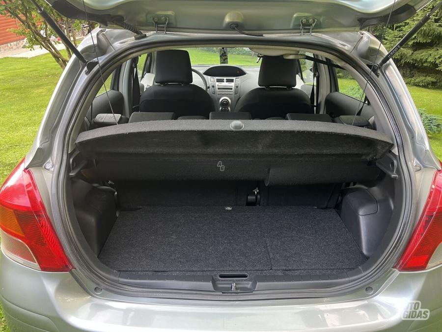 Toyota Yaris 2009 Trakai, ar dzinēja tilpumu 1.30 L un nobraukumu 125 tūkst. km par 1890 €, foto 16 vietnē AUTOMOTO.COM.LV