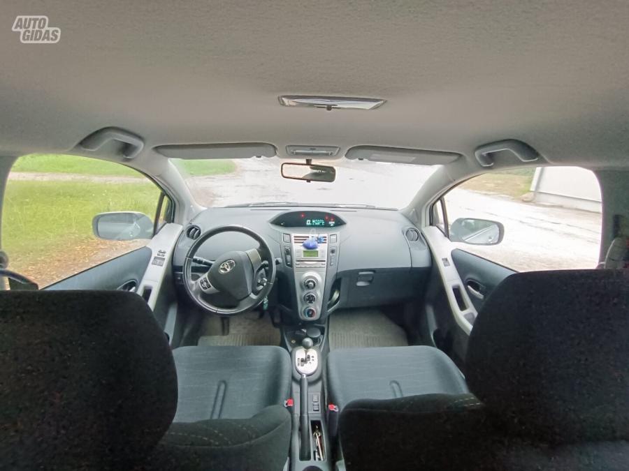 Toyota Yaris 2009 in Alytus, with an engine capacity of 1.30 L and mileage of 67 thousand km for 1500 €, photo 7 on AUTOMOTO.COM.LV