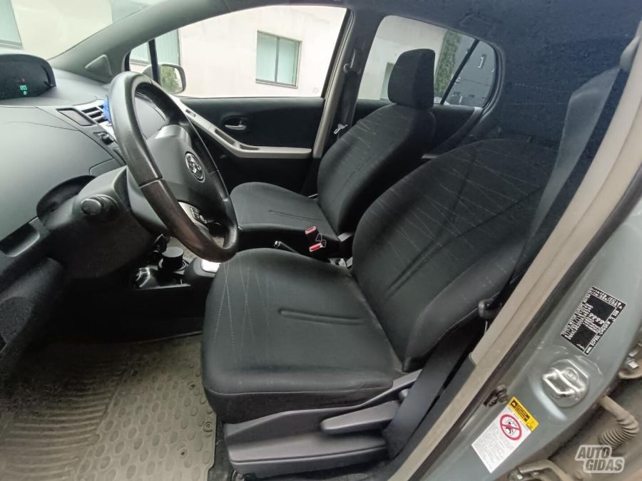 Toyota Yaris 2009 in Alytus, with an engine capacity of 1.30 L and mileage of 67 thousand km for 1500 €, photo 8 on AUTOMOTO.COM.LV