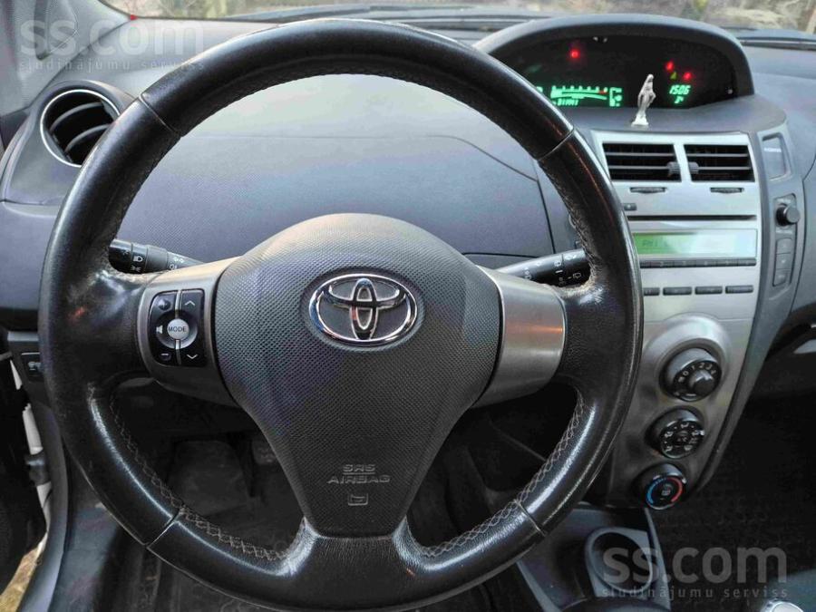Toyota Yaris 2010 Rīga, ar dzinēja tilpumu 1.40 L un nobraukumu 311 tūkst. km par 2890 €, foto 6 vietnē AUTOMOTO.COM.LV
